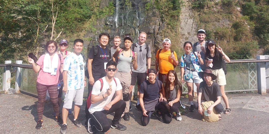 Speed Dating, Board Game -雙語男女聯誼和桌遊｜Accupass 活動通