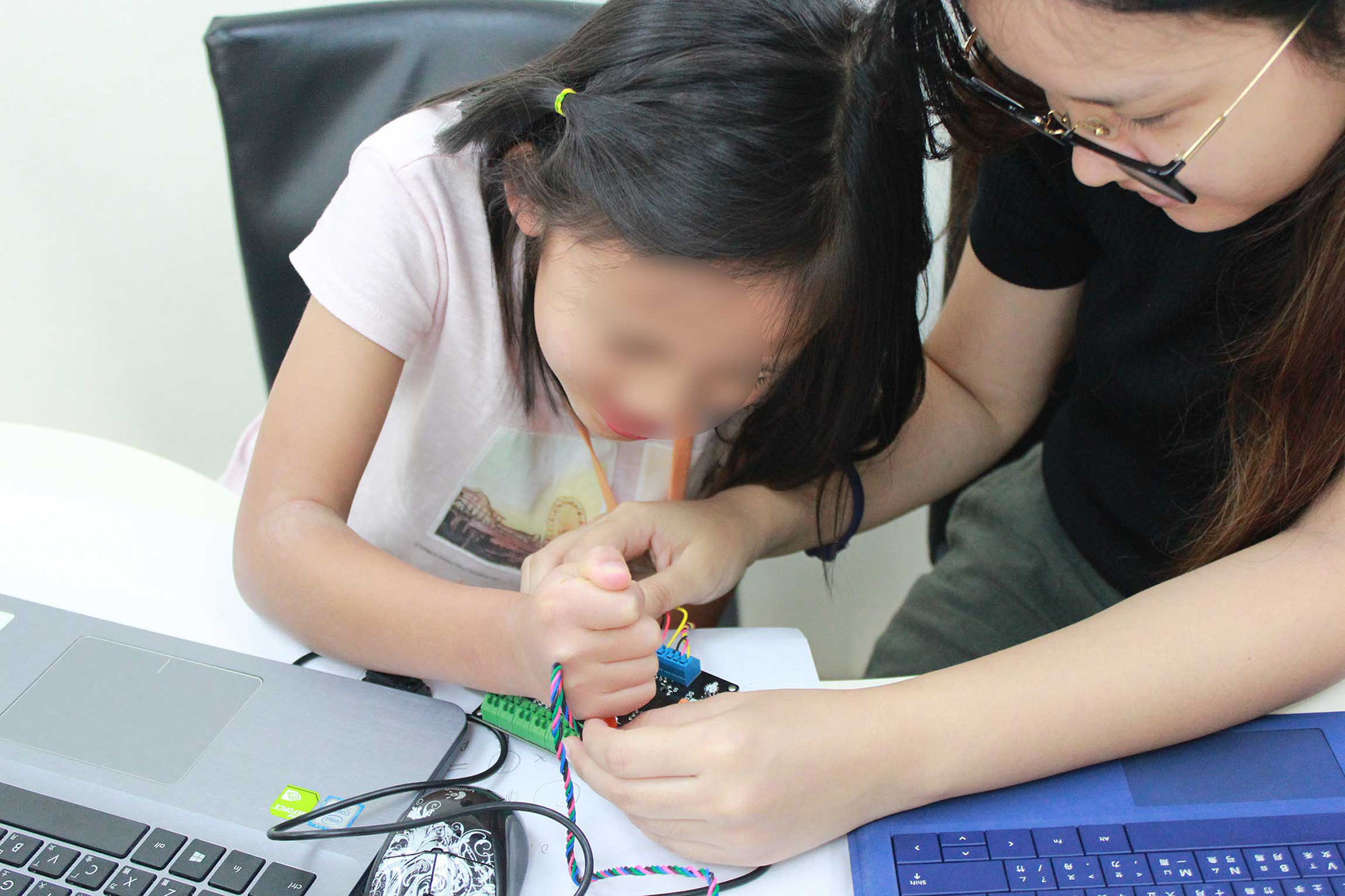 【用英文學Micro:bit】程式編碼體驗課-Lighthouse Camps-Coding Workshop｜ACCUPASS 活動通
