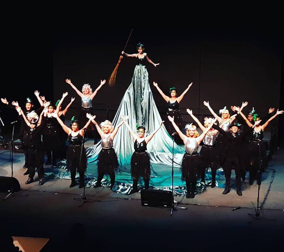 Free Trial: Join the Gold Award Winning Show Choir team!｜ACCUPASS 活動通